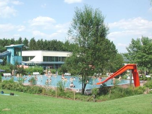 Mons Tabor Bad in Montabaur | Mamilade Ausflugsziele